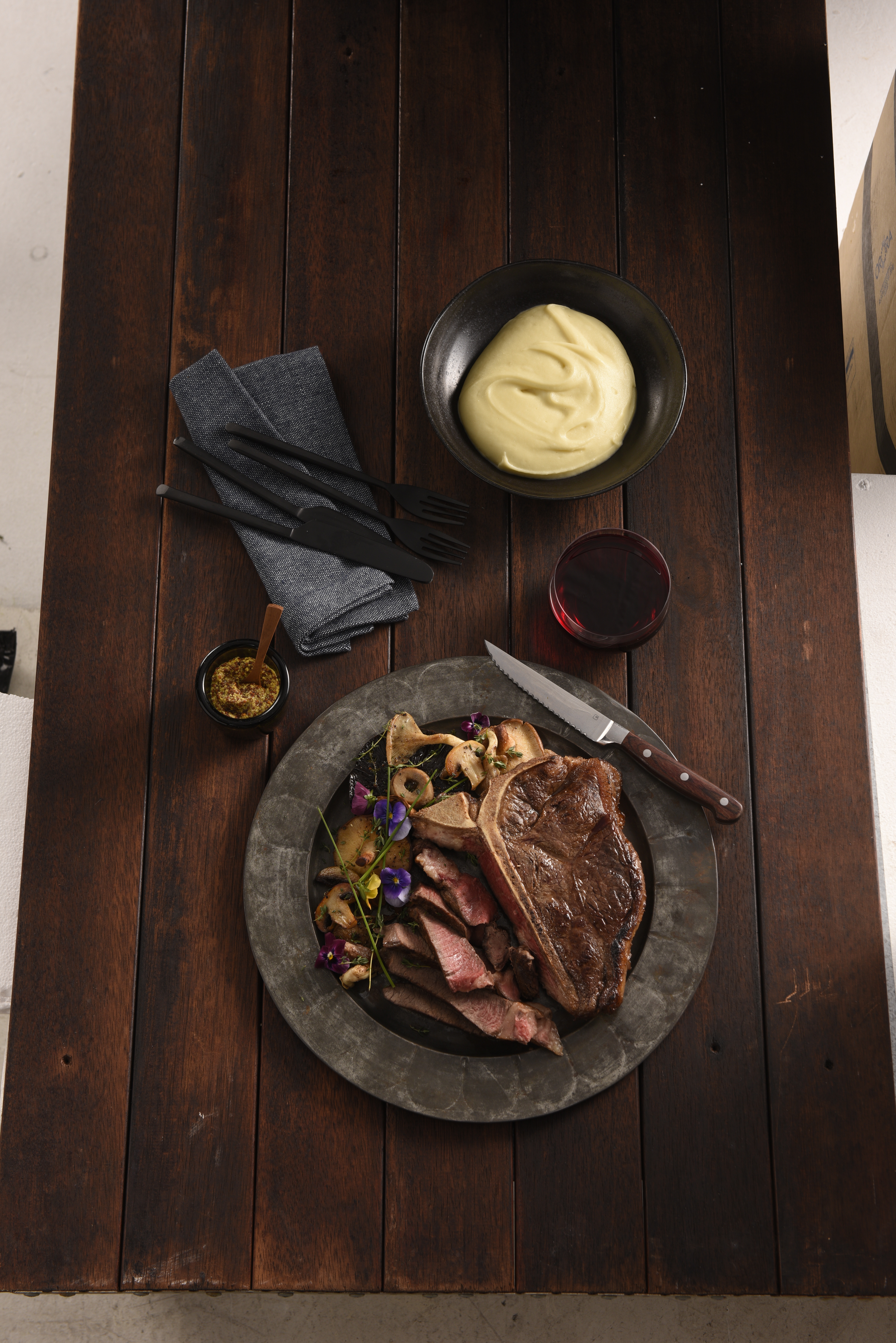 Investors — JBS Foods